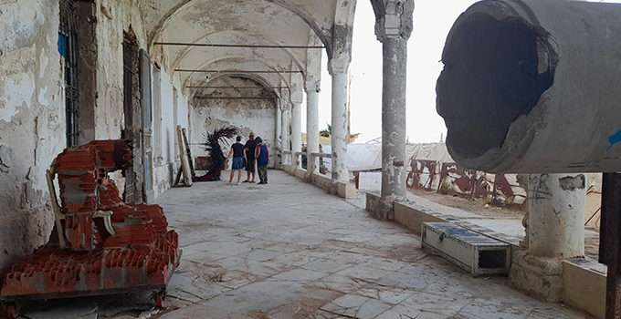 omar-bey-expo-1-680px – Nawaat