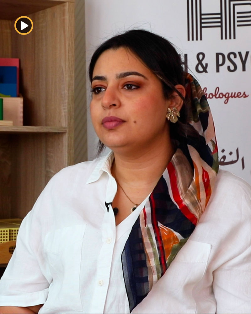 interview-yosra-sakouhi-vertical-play-feat – Nawaat